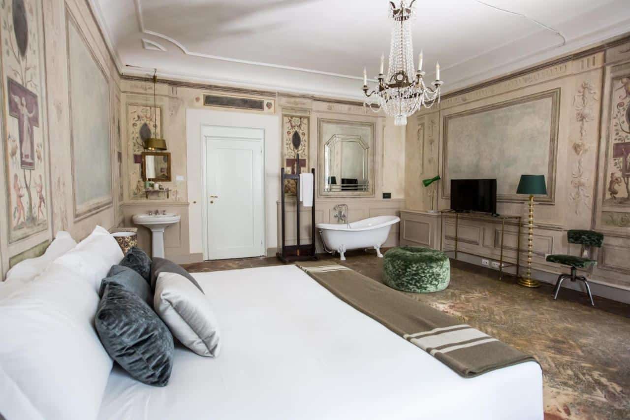 Where to Stay in Florence Italy: 24 Amazing Spots to Enjoy in 2023