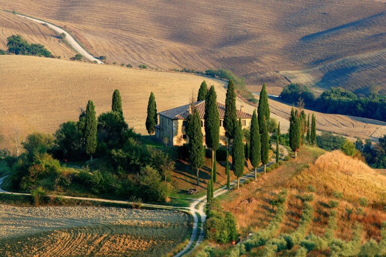 20 Pretty Tuscany Villages to Visit in 2024 for the Trip of a Lifetime